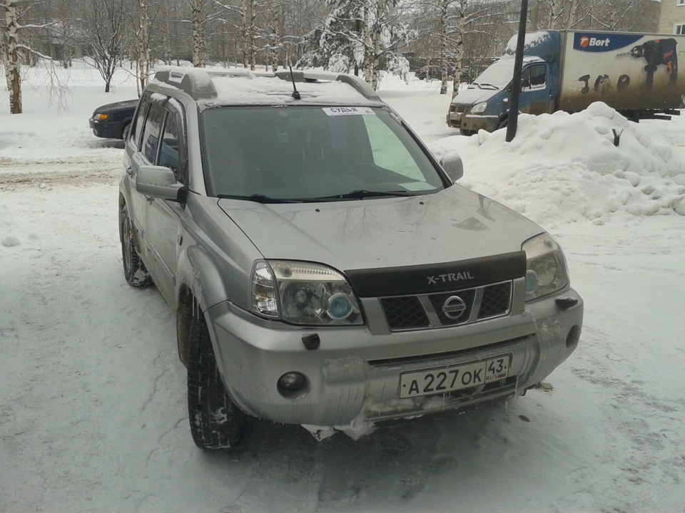 Ждет меня каждый день. — Nissan X-Trail I (t30), 2,5 л, 2005 года | просто так | DRIVE2