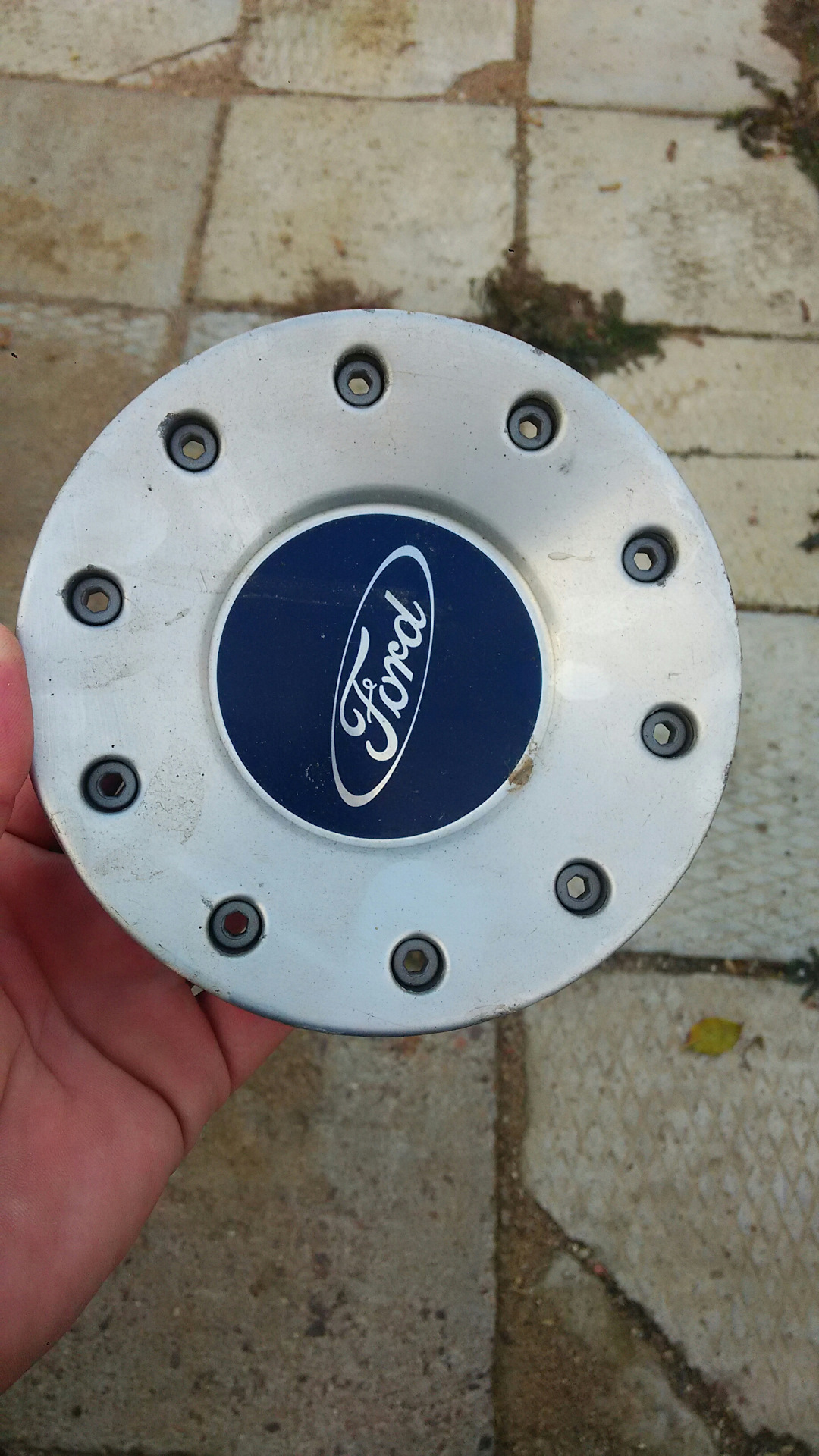 Куплю колпачёк на диск форд — Ford Mondeo III, 2 л, 2001 года ...