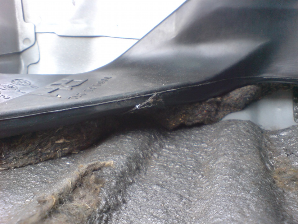 Обдув ног задних пассажиров — Mazda Demio (1G), 1,3 л, 1999 года ...