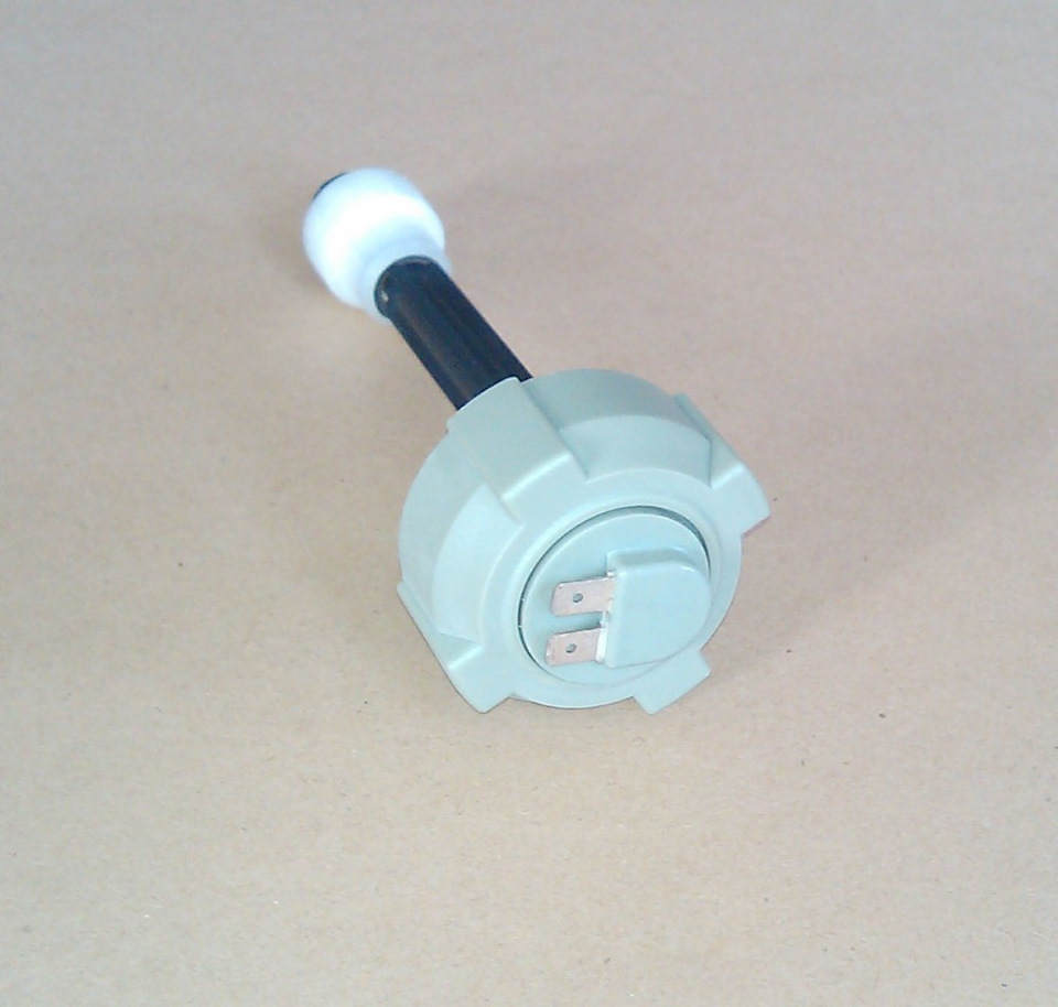 90228348 Датчик уровня бака радиатора GM | Запчасти на DRIVE2