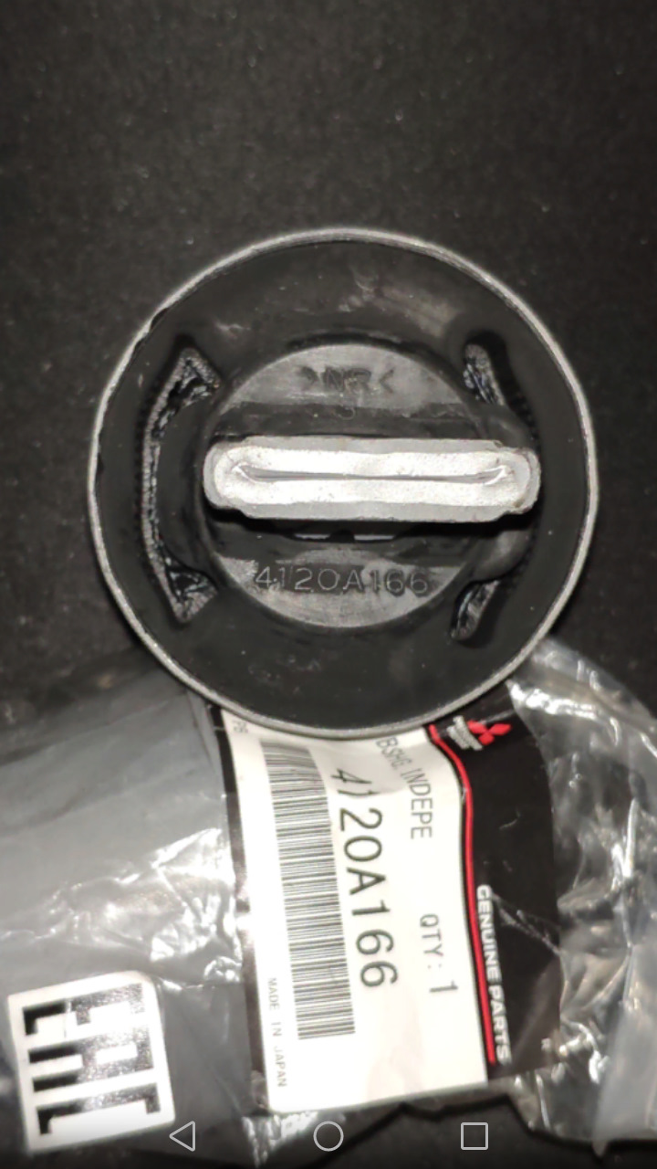 Замена задних ушастых сайлентблоков — Mitsubishi Lancer X, 2 л, 2007 ...