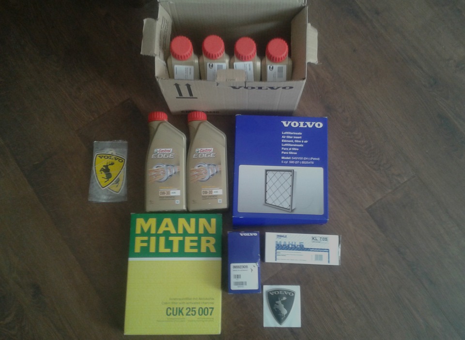 Love is… — Volvo V40 Cross Country, 2 л, 2013 года | расходники | DRIVE2