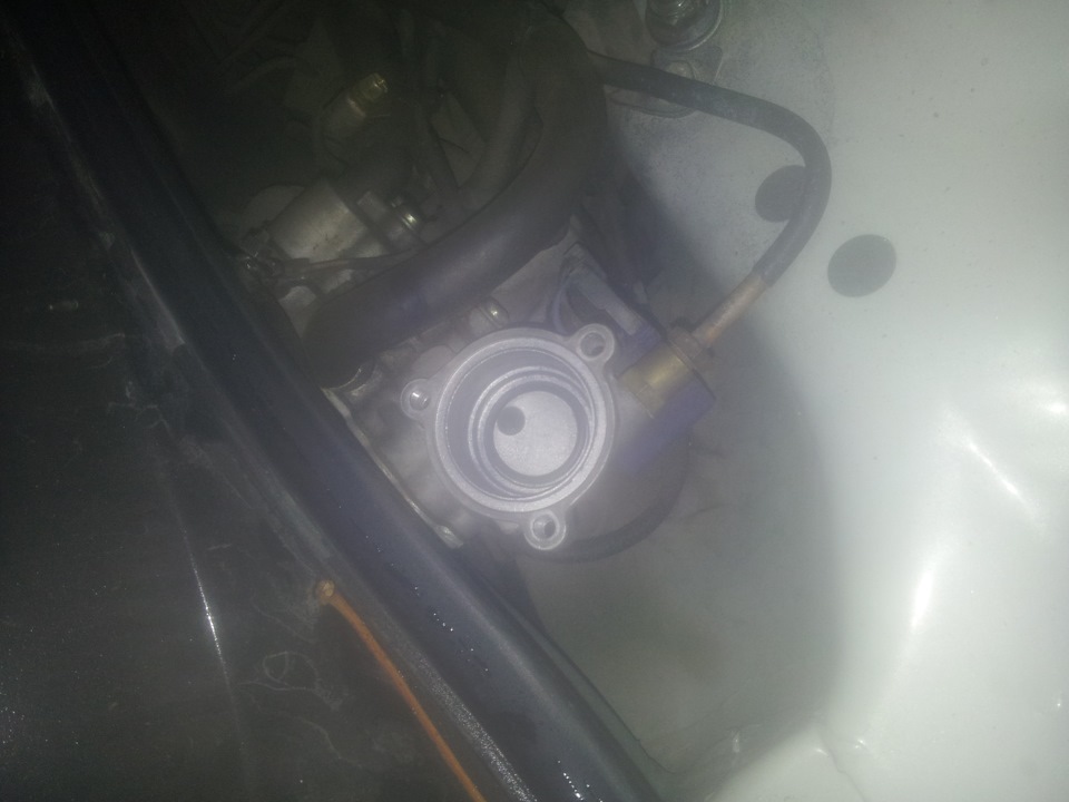 Замена воздушного фильтра и газовых фильтров. — KIA Magentis I, 2 л ...