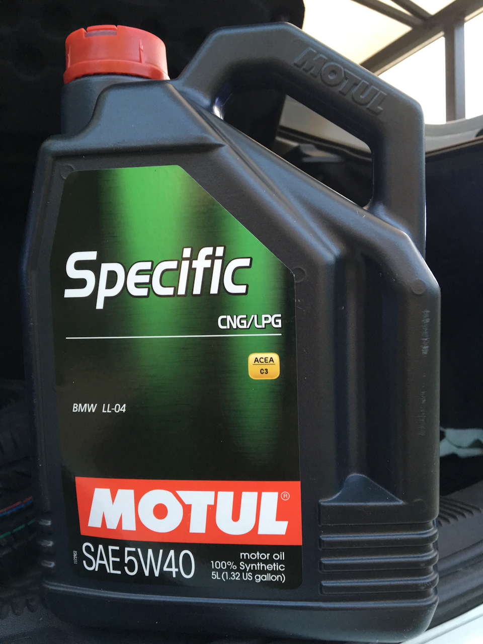 Motul Specific CNG/LPG 5W-40 — Skoda Octavia A5 Mk2, 1,8 л, 2012 года | запчасти | DRIVE2