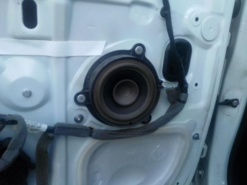 Машине 6 лет (из них 3 года владею я), пробег почти 200000 км — Renault ...