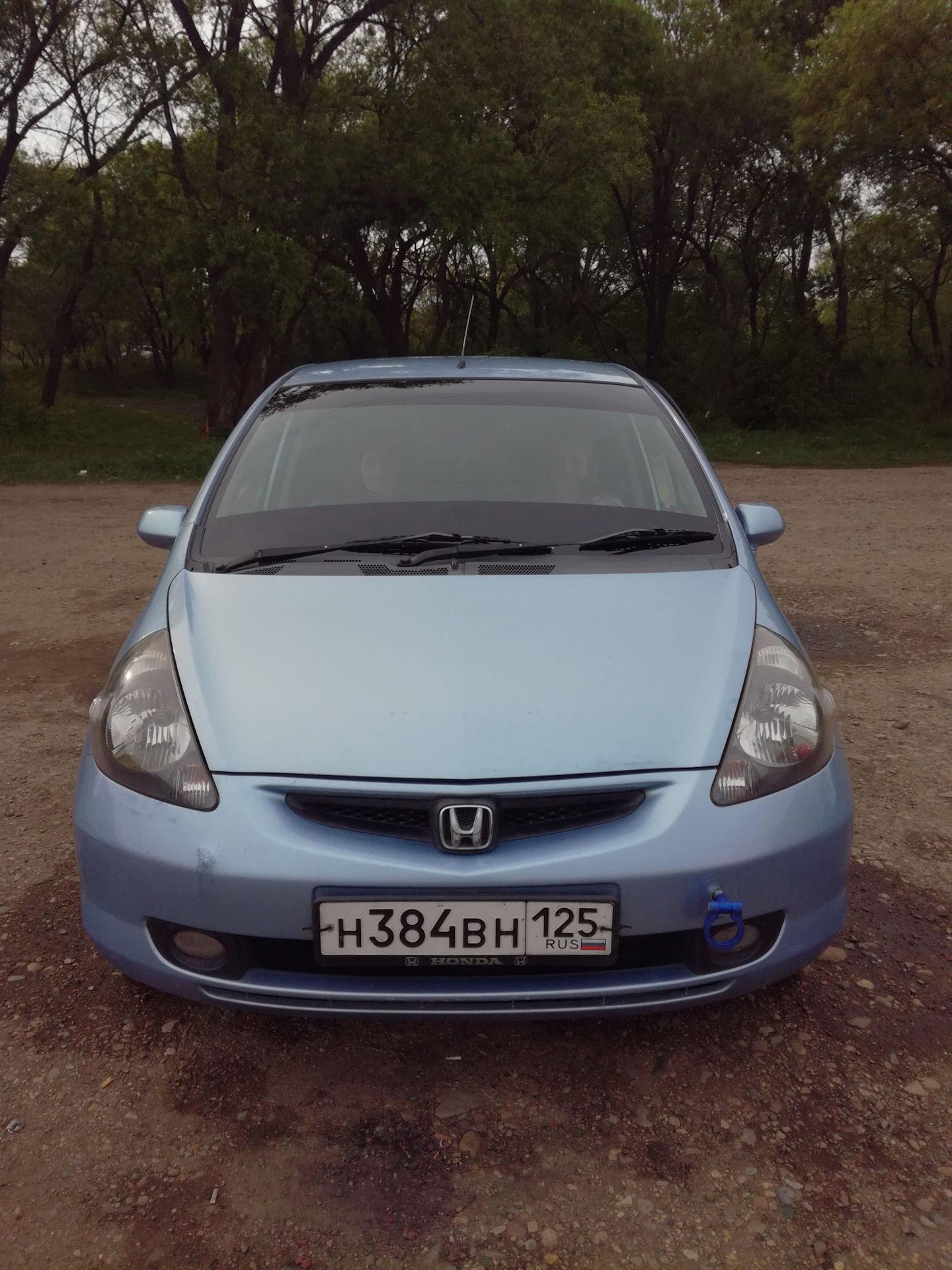 Тонировка лобовухи — Honda Fit (1G), 1,3 л, 2001 года | стайлинг | DRIVE2