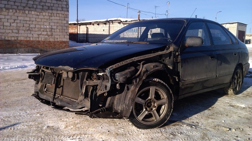 Toyota Carina E 1.6 бензиновый 1993 | сине-зеленый металлик на DRIVE2