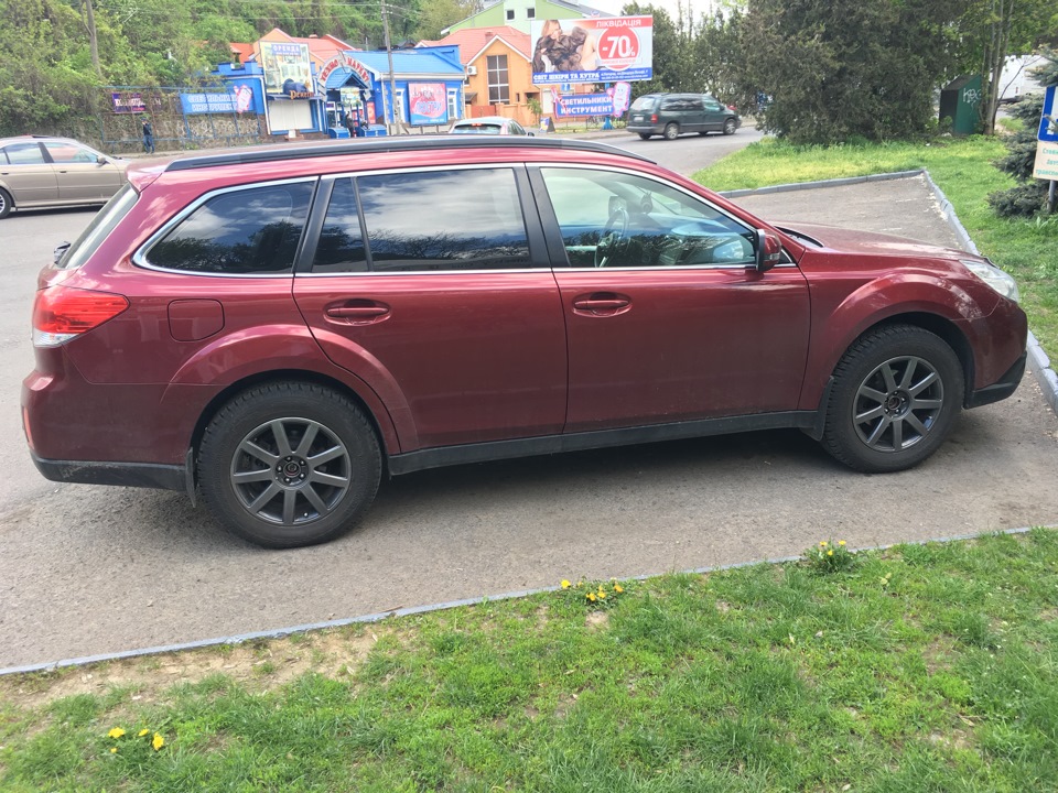 А вот и диски НА машине — Subaru Outback (BR), 2,5 л, 2010 года ...