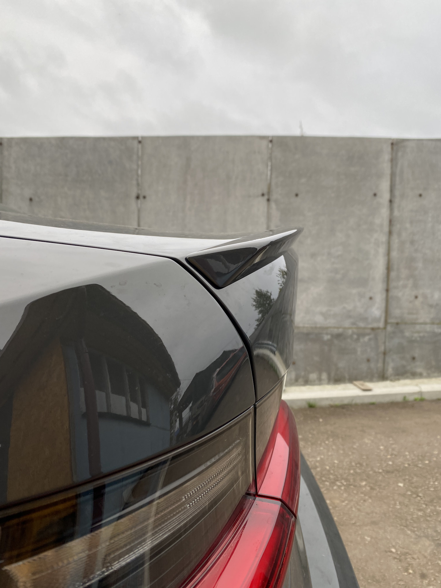 Установка оригинального спойлера M-Performance — BMW 3 series (G20), 2 ...