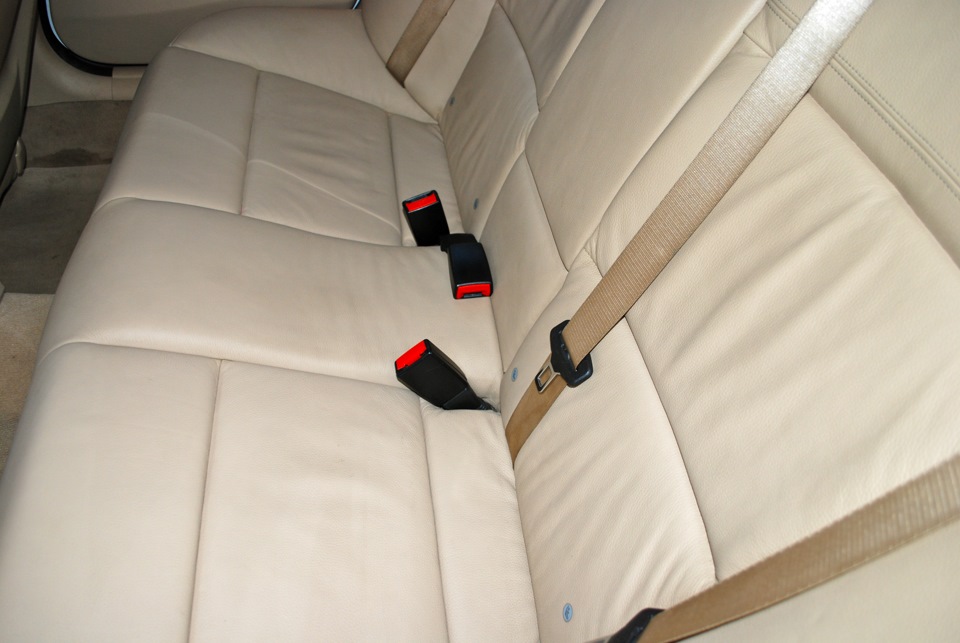 Средства по уходу за салоном — BMW 3 series (E90), 5,5 л, 2008 года ...