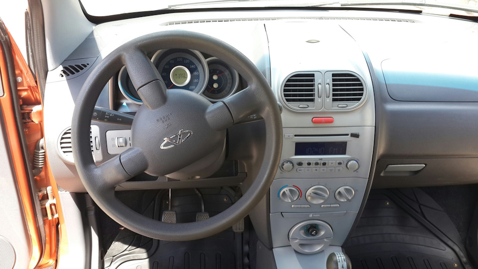 Немного ИНТЕРЬЕРА — Chery Kimo, 1,3 л, 2008 года | фотография | DRIVE2