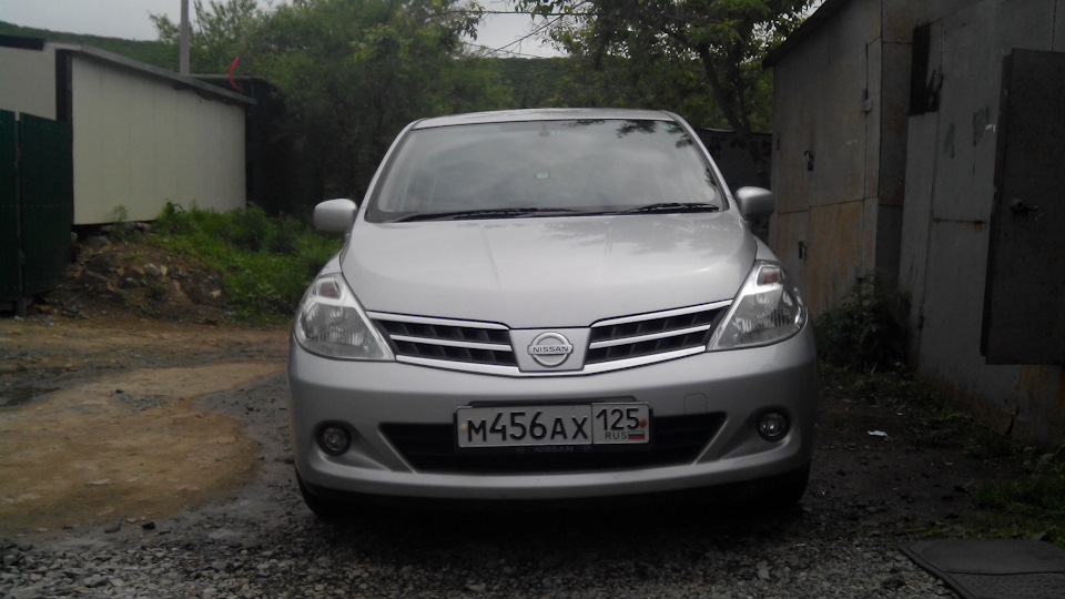 Nissan Tiida (1G) 1.5 бензиновый 2010 | 4WD на DRIVE2
