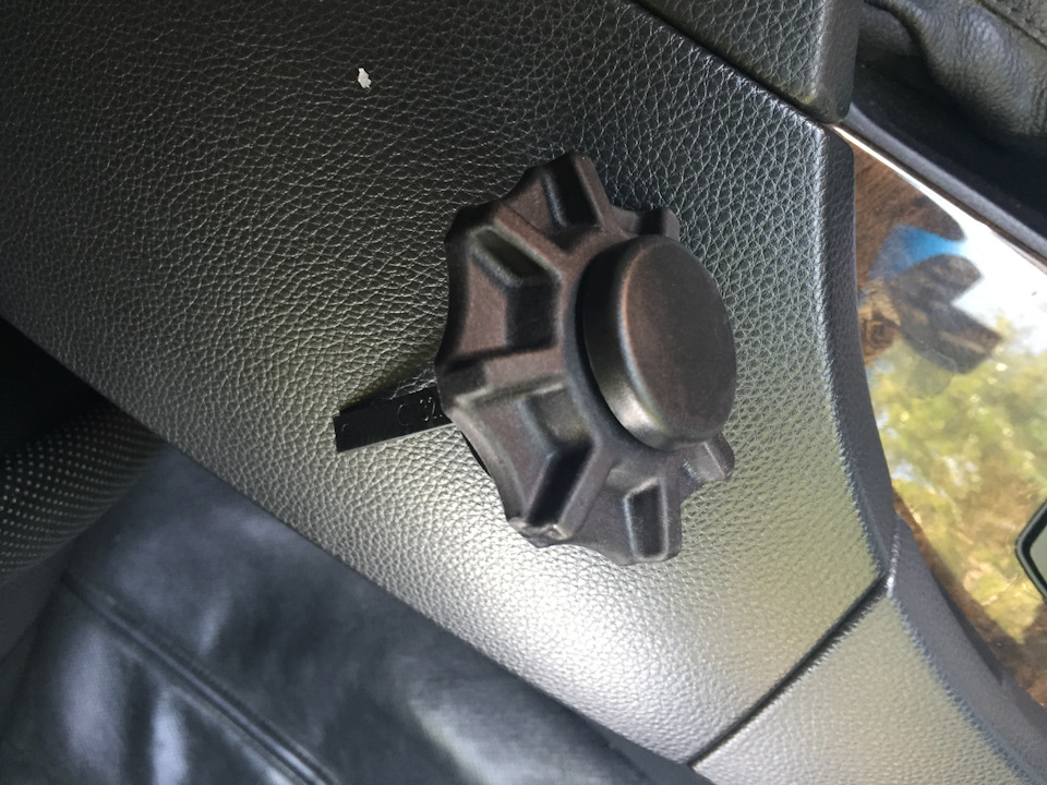 Утечка жидкости ГУРа — BMW 5 series (E60), 3 л, 2003 года | своими ...