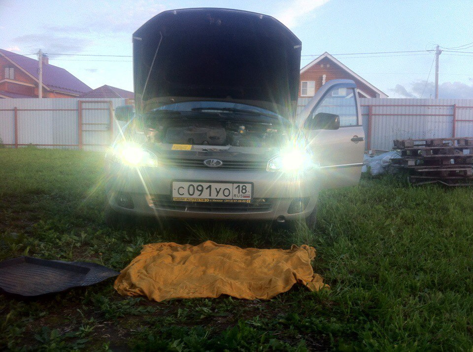 готовь сани летом и светодиодные лампы — Lada Калина седан, 1,6 л, 2005 ...