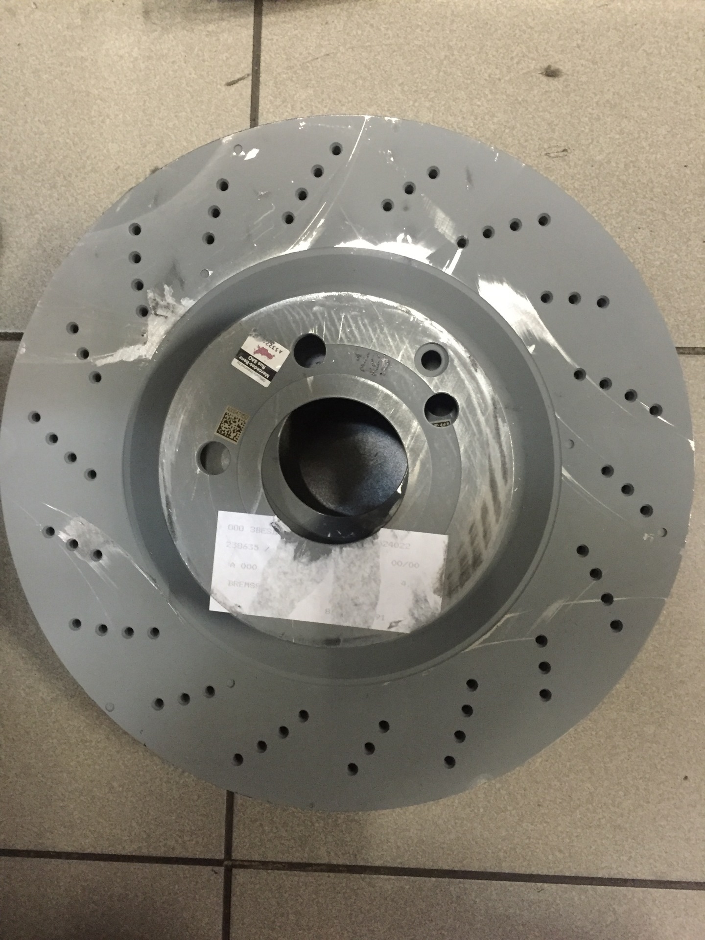 Замена тормозных дисков/колодок в круг — Mercedes-Benz CLS (W219), 3,5 ...