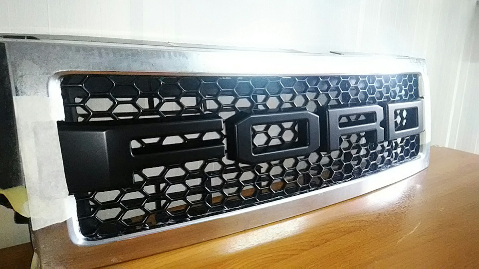 Raptor style grill — Ford Escape (2G), 2,5 л, 2009 года | стайлинг | DRIVE2