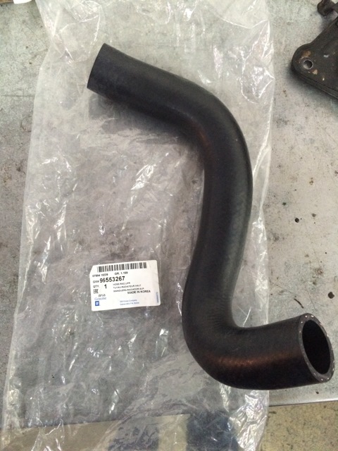 96553267 Патрубок радиатора верхний GM | Запчасти на DRIVE2