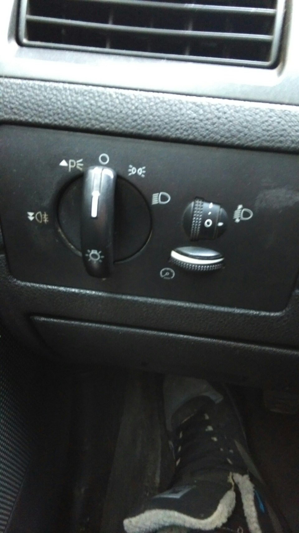 ПТФ на Мондео — Ford Mondeo III, 1,8 л, 2006 года | просто так | DRIVE2