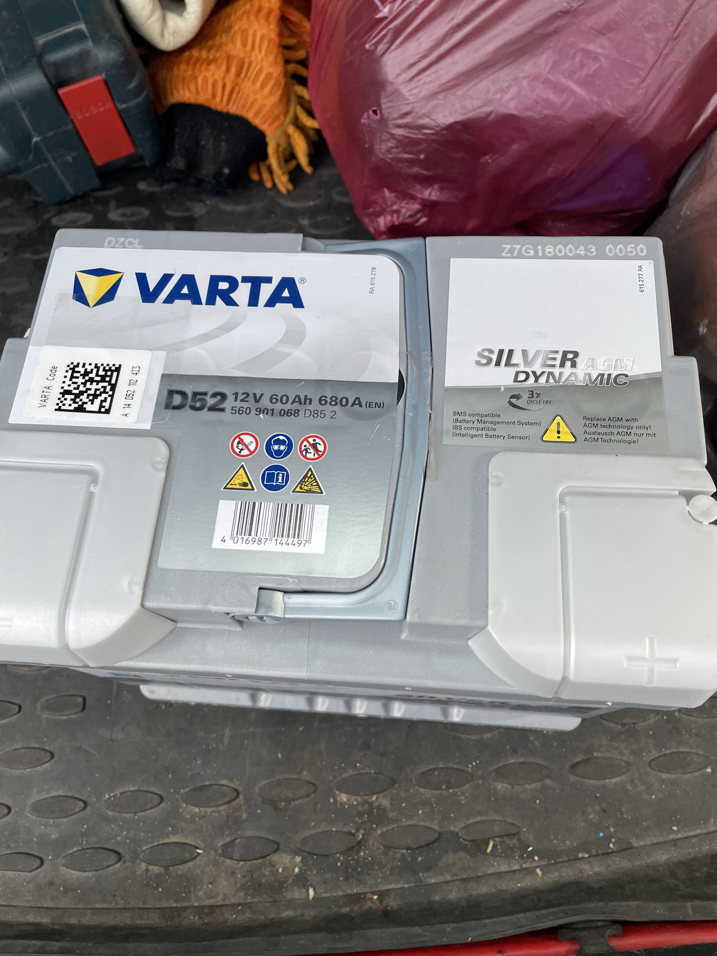 Замена аккумулятора на АГМ — Skoda Octavia A5 Mk2, 1,6 л, 2007 года ...