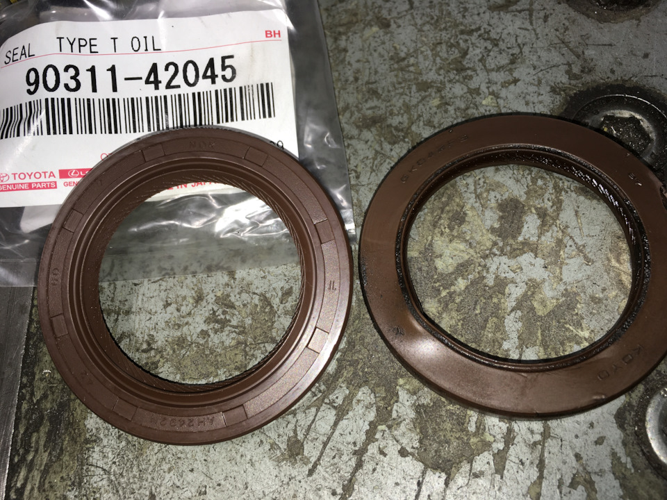 # 14 Замена сальника коленвала и прокладки глушителя — Toyota Land ...