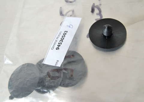 94530503 Клипса GM | Запчасти на DRIVE2