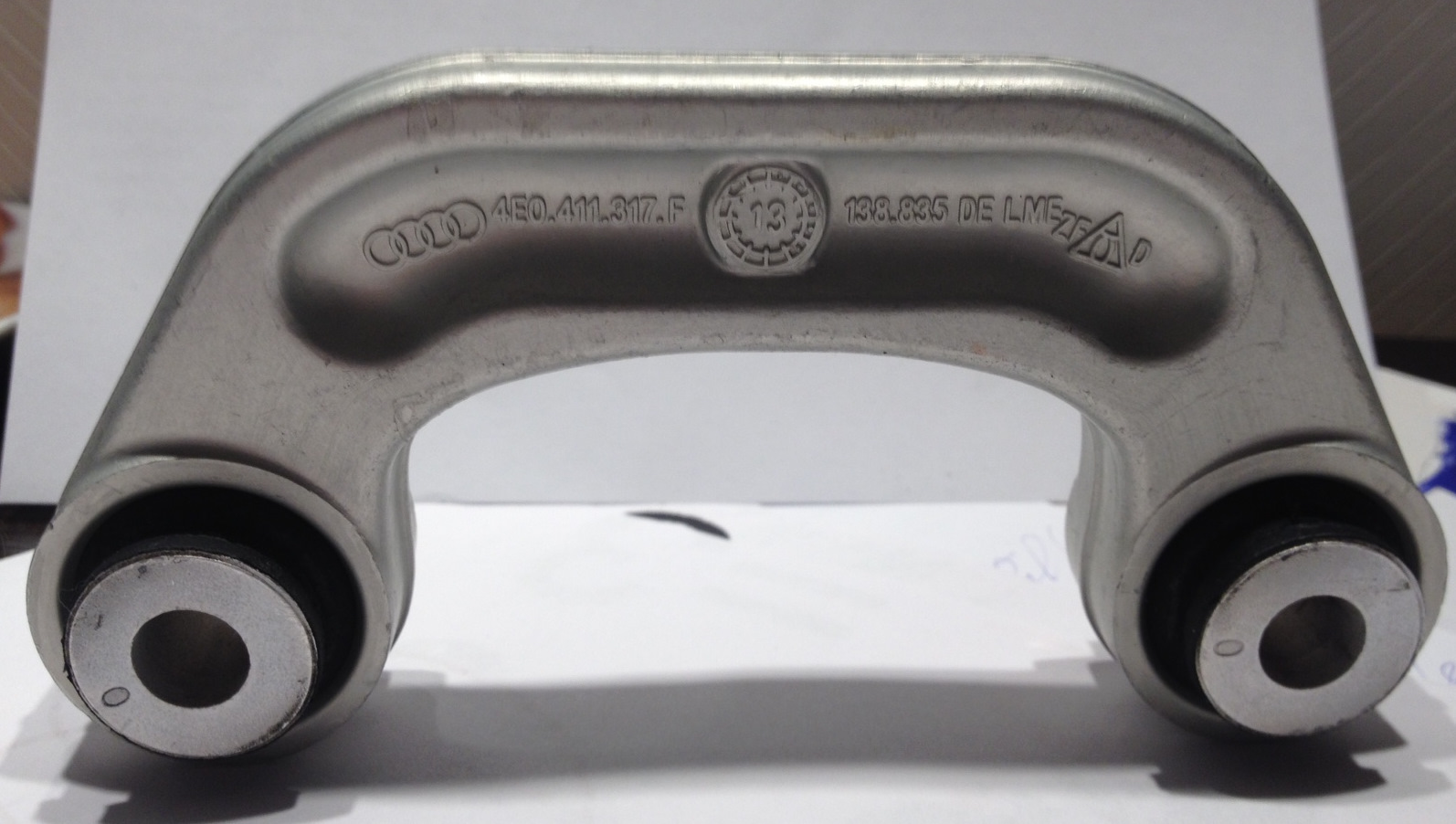 Стойки переднего стабилизатора — отличия — Audi A6 Allroad quattro (C6 ...