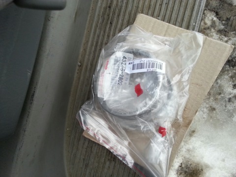 4324628020 Сальник передней ступицы TOYOTA LEXUS | Запчасти на DRIVE2