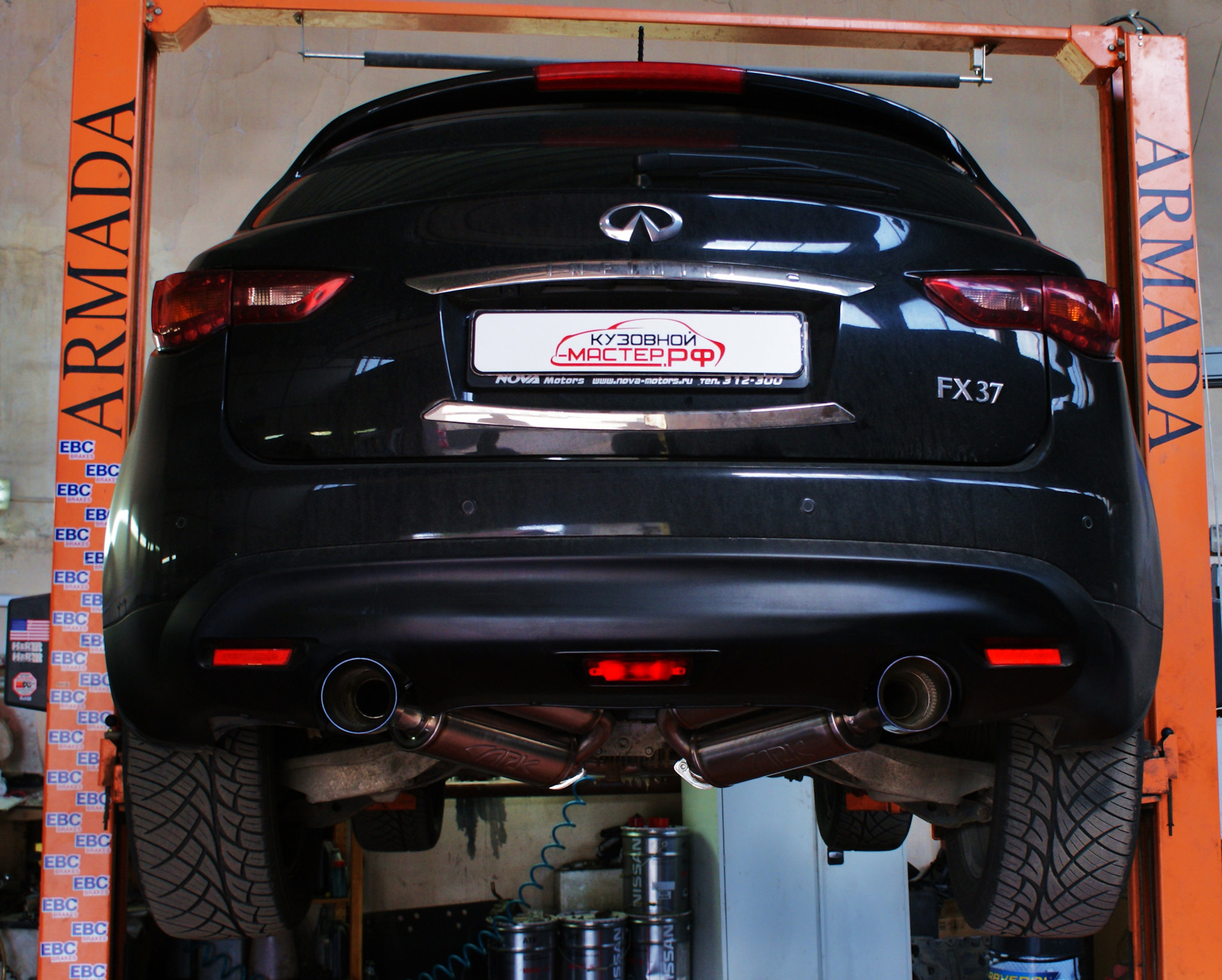 ARK Performance Exhaust на инфинити FX37 — Кузовной-Мастер.РФ на DRIVE2