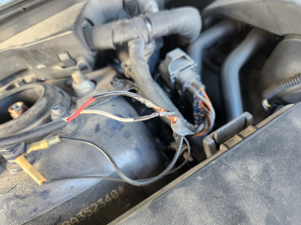 Adaptive dynamics fault — Land Rover Range Rover (3G), 4,4 л, 2011 года ...