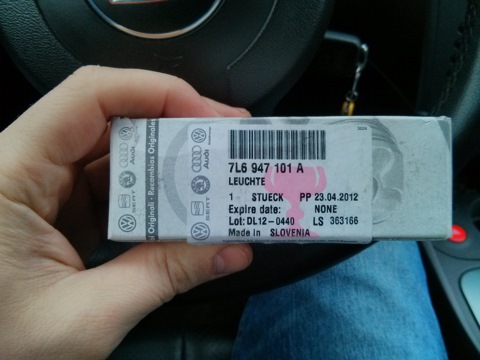 7L6947101A Плафон подсветки багажника VAG | Запчасти на DRIVE2