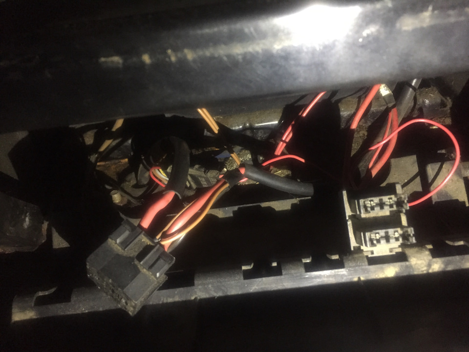 Резинки дворников 31457755 — Volvo S40 (2G), 2,4 л, 2007 года ...