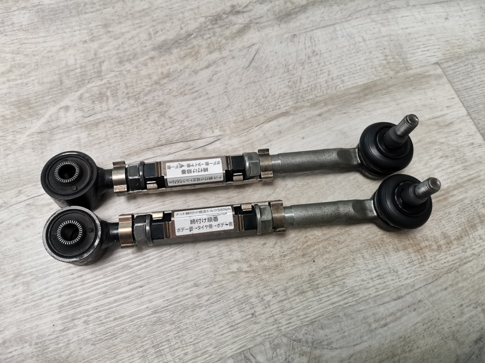 4871042020 Сайлентблок поперечного рычага (с шаровой) TOYOTA RAV4 05-13 ...