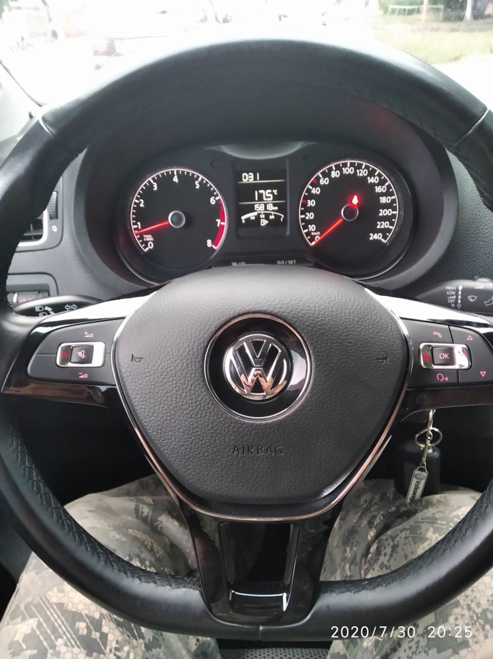 Мульти накладка из китая — Volkswagen Polo Sedan, 1,6 л, 2018 года ...