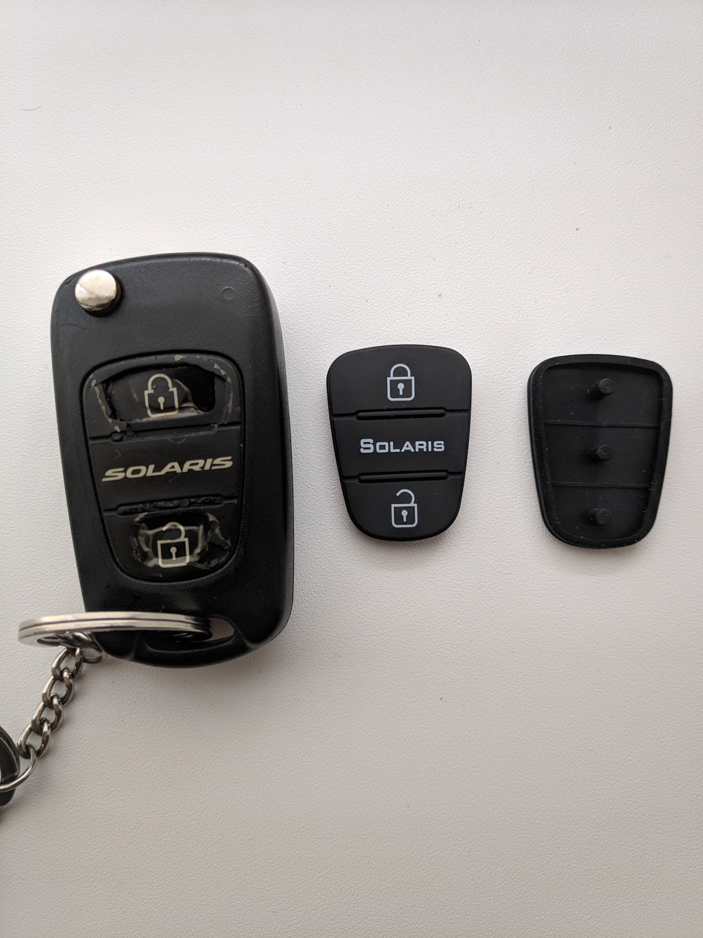 24.08.19 г. — Кнопка брелка — Hyundai Solaris, 1,4 л, 2012 года ...