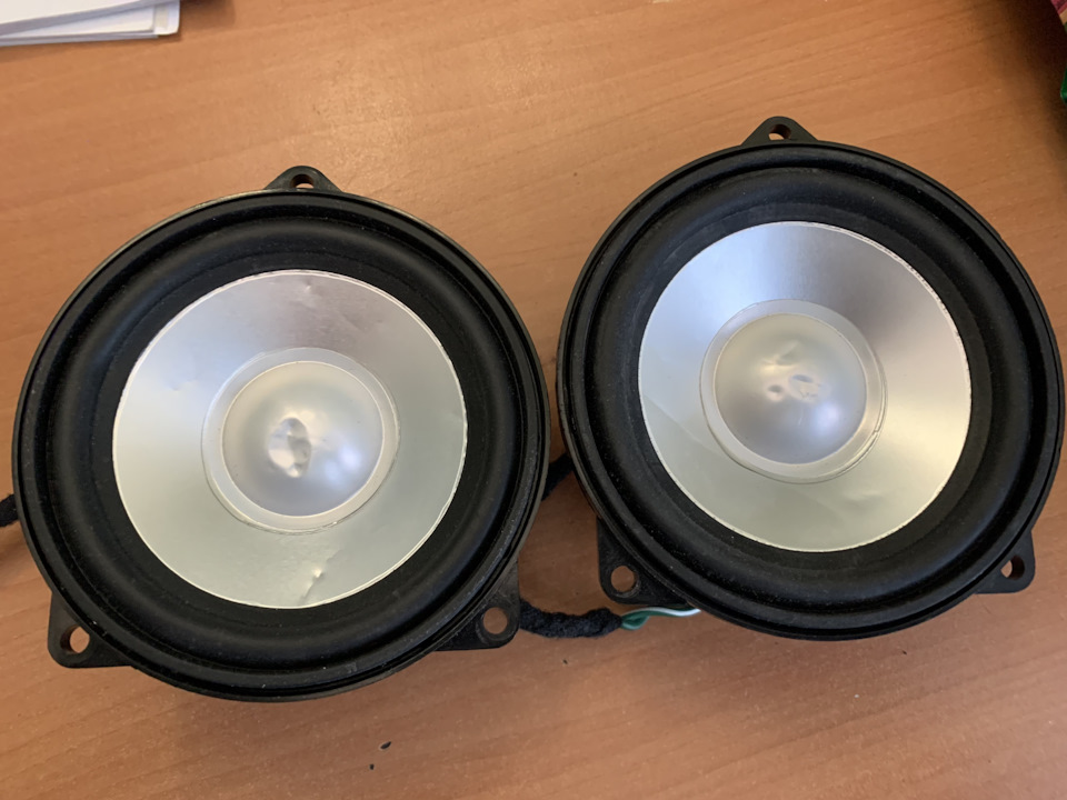 Динамики Harman/Kardon Logic 7 на Land Rover Discovery IV, Land Rover ...