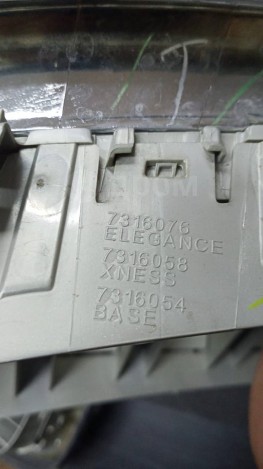 51117303107 Декоративная решетка Л Пд BMW | Запчасти на DRIVE2