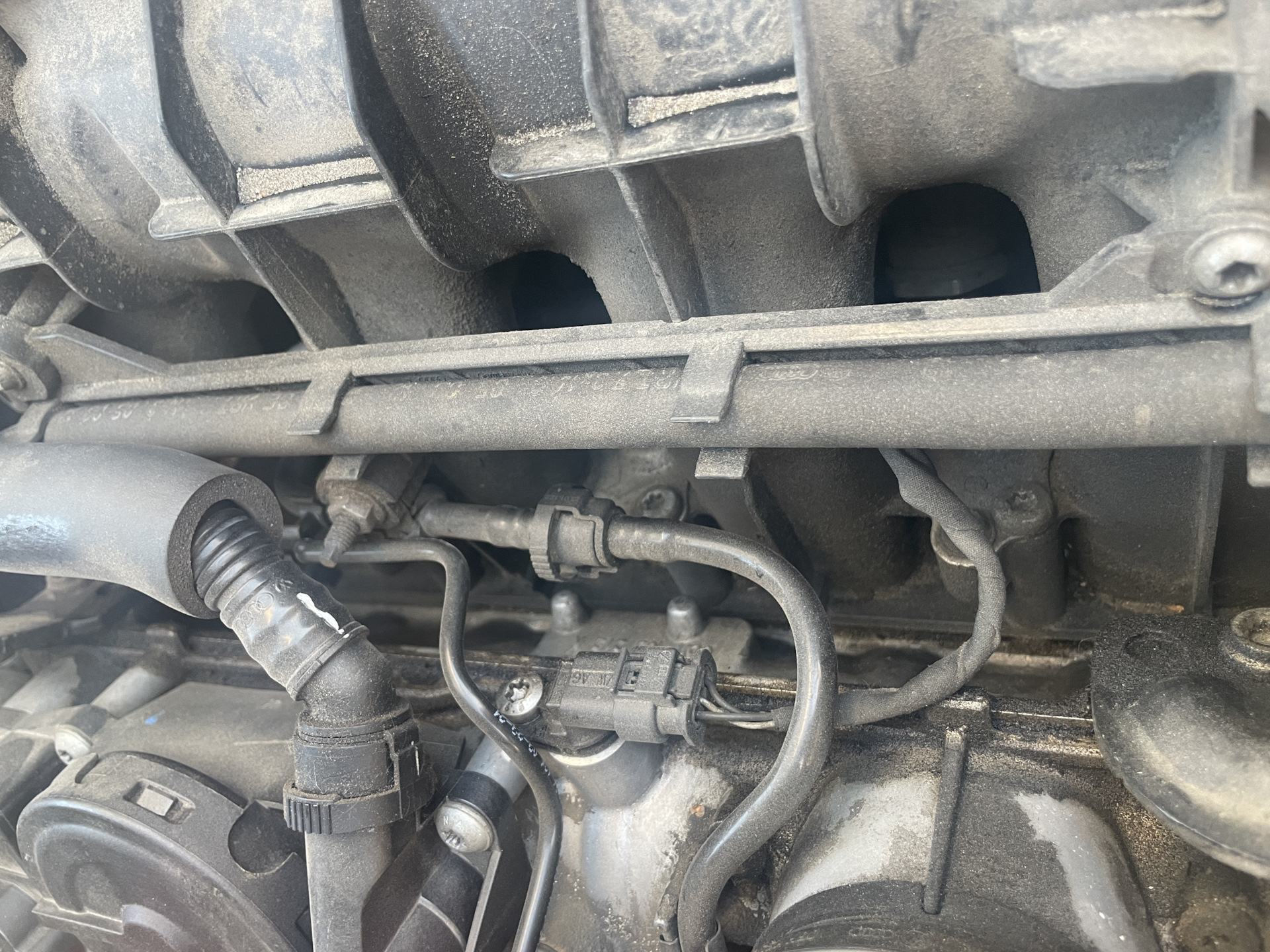 Уплотнительное кольцо датчика распредвала 99970178940 — Volkswagen ...