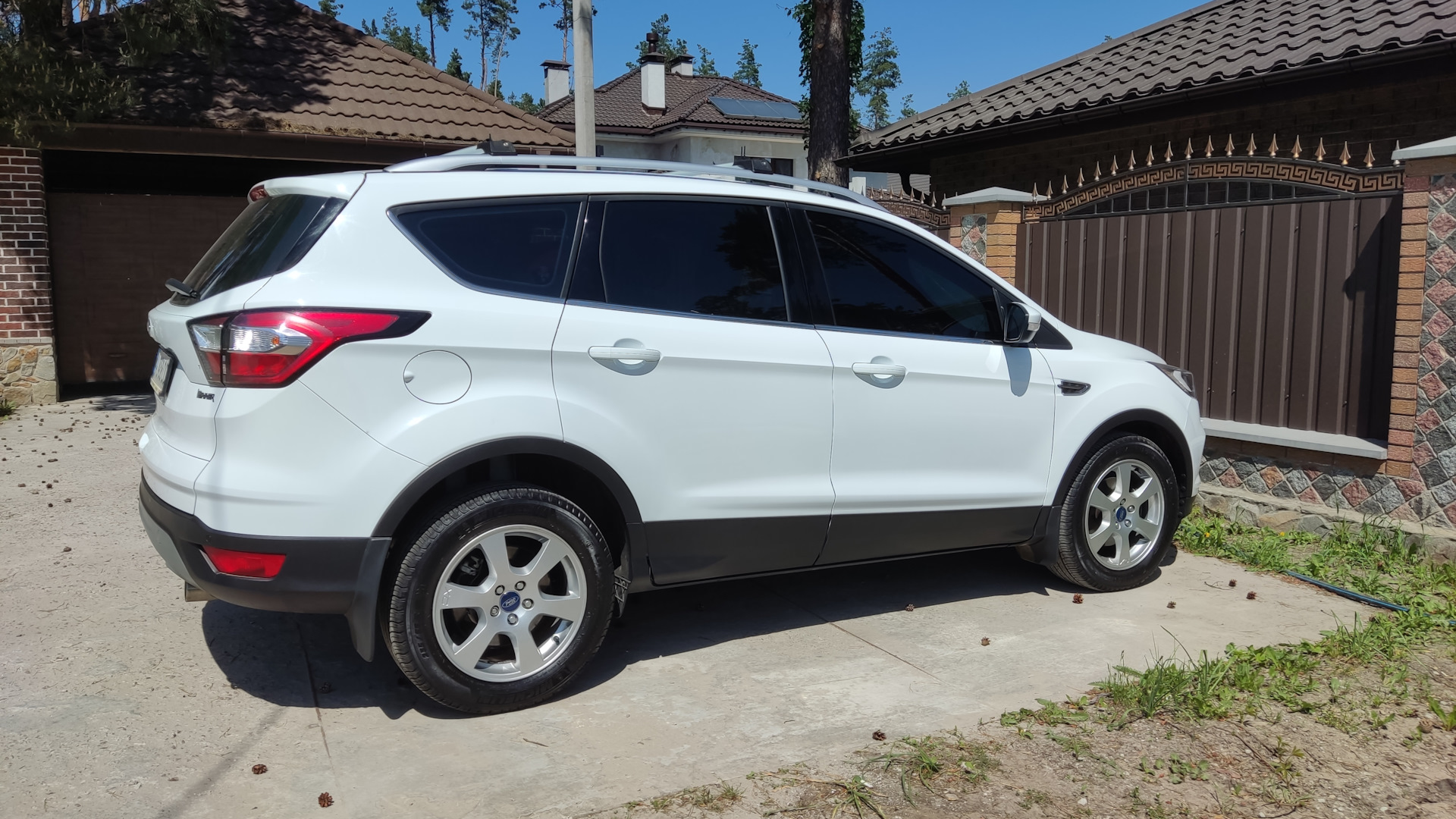 Ford Kuga (2G) 1.5 дизельный 2019 | Frozen * White на DRIVE2