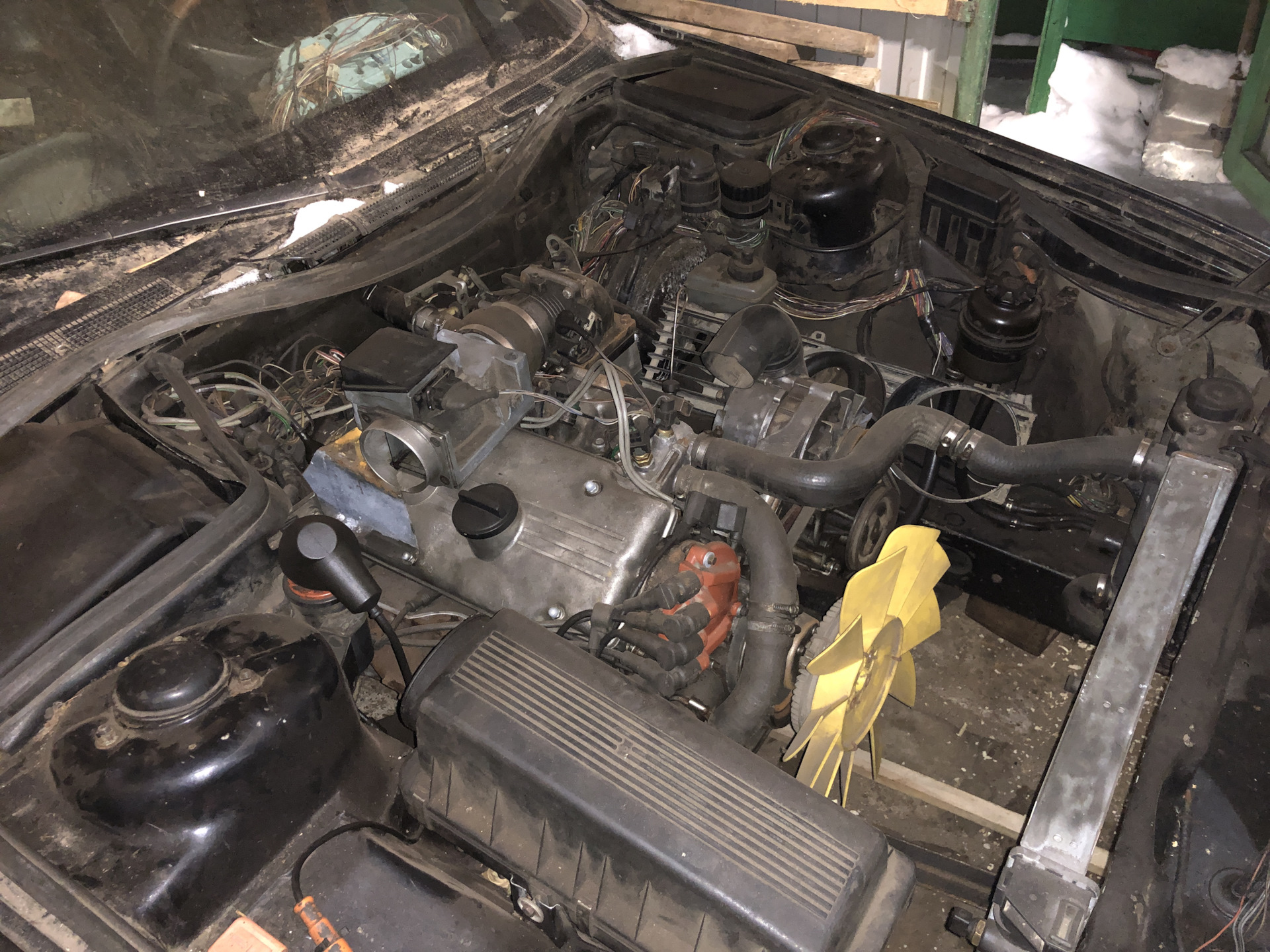 BMW 718i или Двигатель BMW M10 вкорячен (часть 1) — BMW 7 series (E32 ...