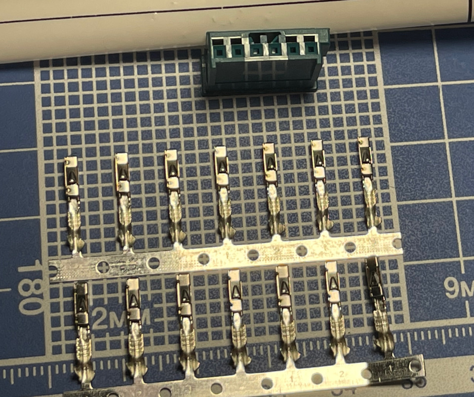 61132359992 Рем.комплект гнездового корпуса BMW | Запчасти на DRIVE2