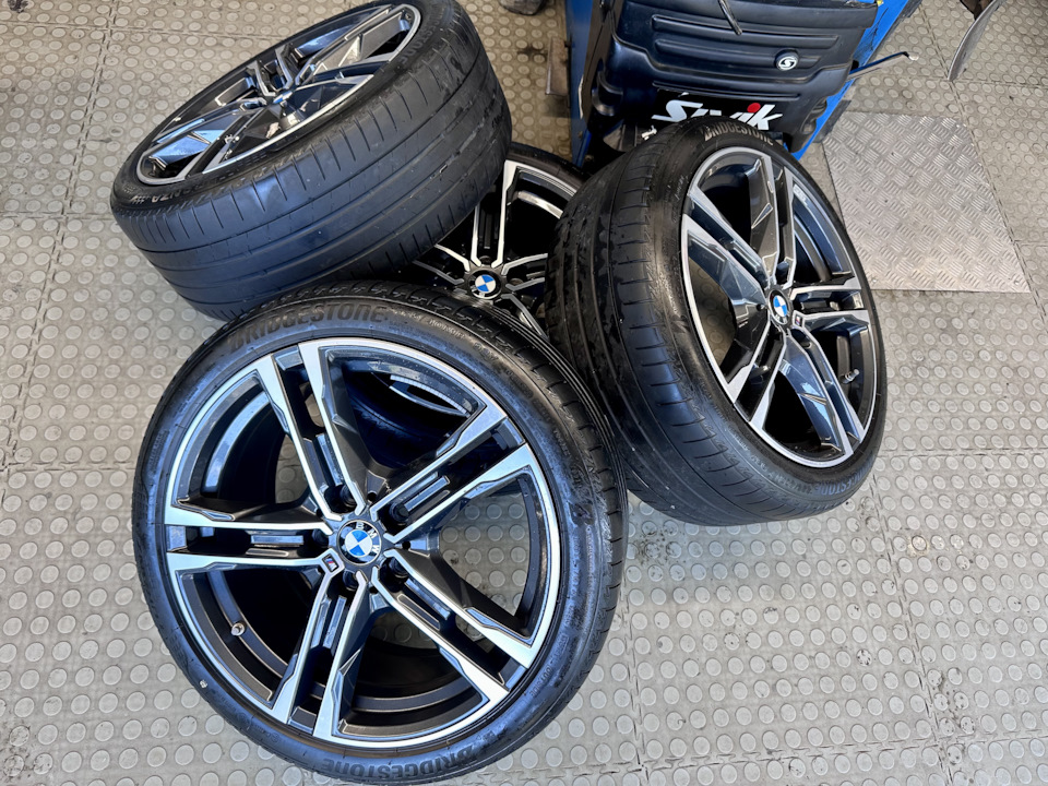 Новые колесные диски. Меняем R18 на R18 🤪 — BMW 2 series Gran Coupe, 1 ...