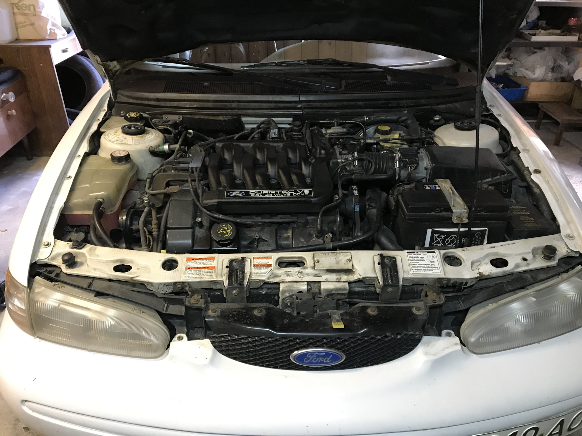 Впускной коллектор, разварки — Ford Contour, 2,5 л, 1995 года | шины ...