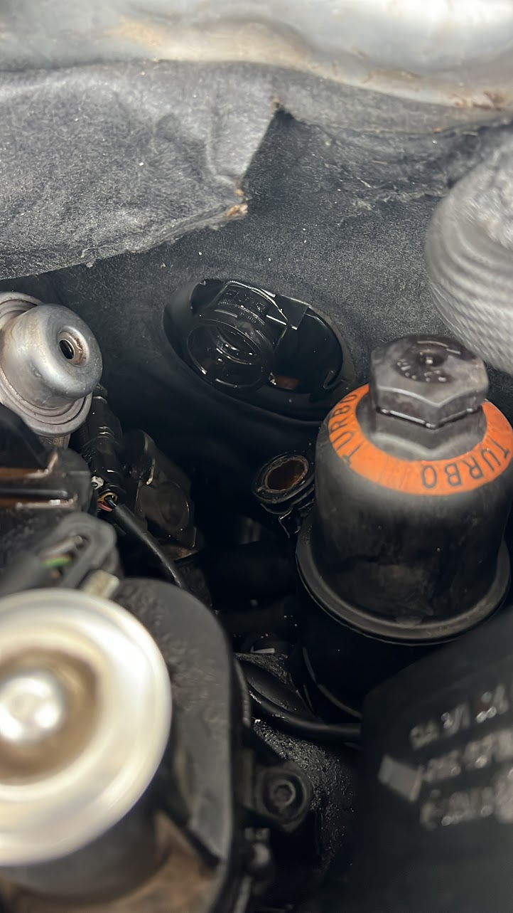 Замена патрубка печки A2128301696 — Mercedes-Benz E-Class (W212), 1,8 л ...