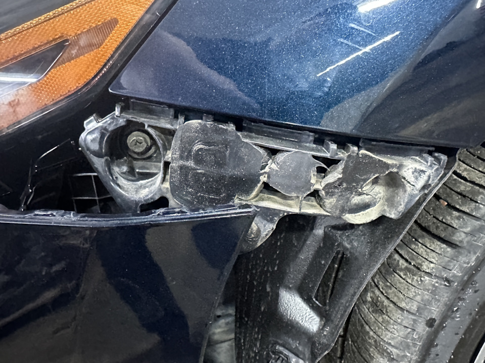 Замена оптики — Toyota Camry (XV70), 2,5 л, 2018 года | запчасти | DRIVE2