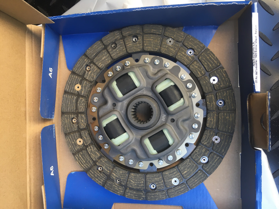 Закупился 💸 — Toyota Corolla (120), 1,4 л, 2005 года | запчасти | DRIVE2