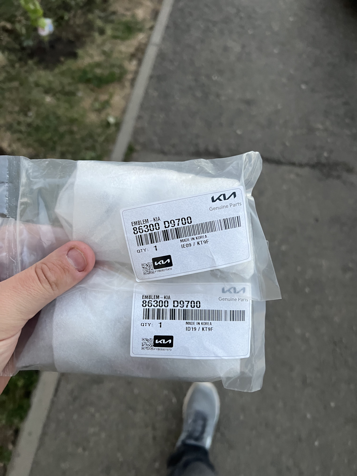 Значки kia black edition — KIA Ceed (2G), 1,6 л, 2012 года | другое ...