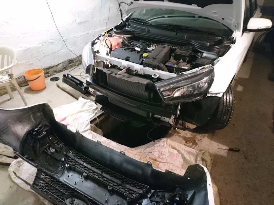 Установка сетки в бампер. — Lada Vesta SW (1G), 1,6 л, 2018 года ...