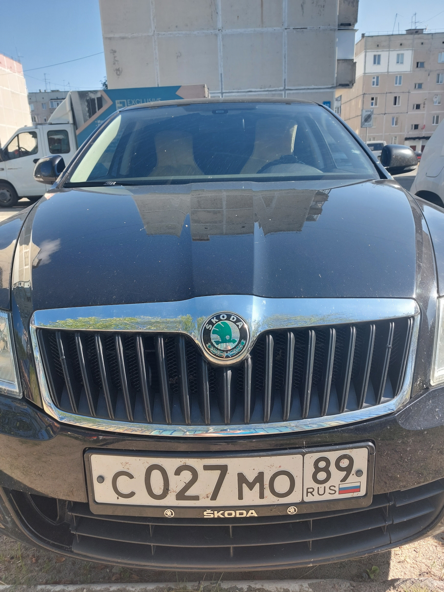 Новенькая эмблема октавия а5 — Skoda Octavia A5 Mk2, 1,8 л, 2013 года ...