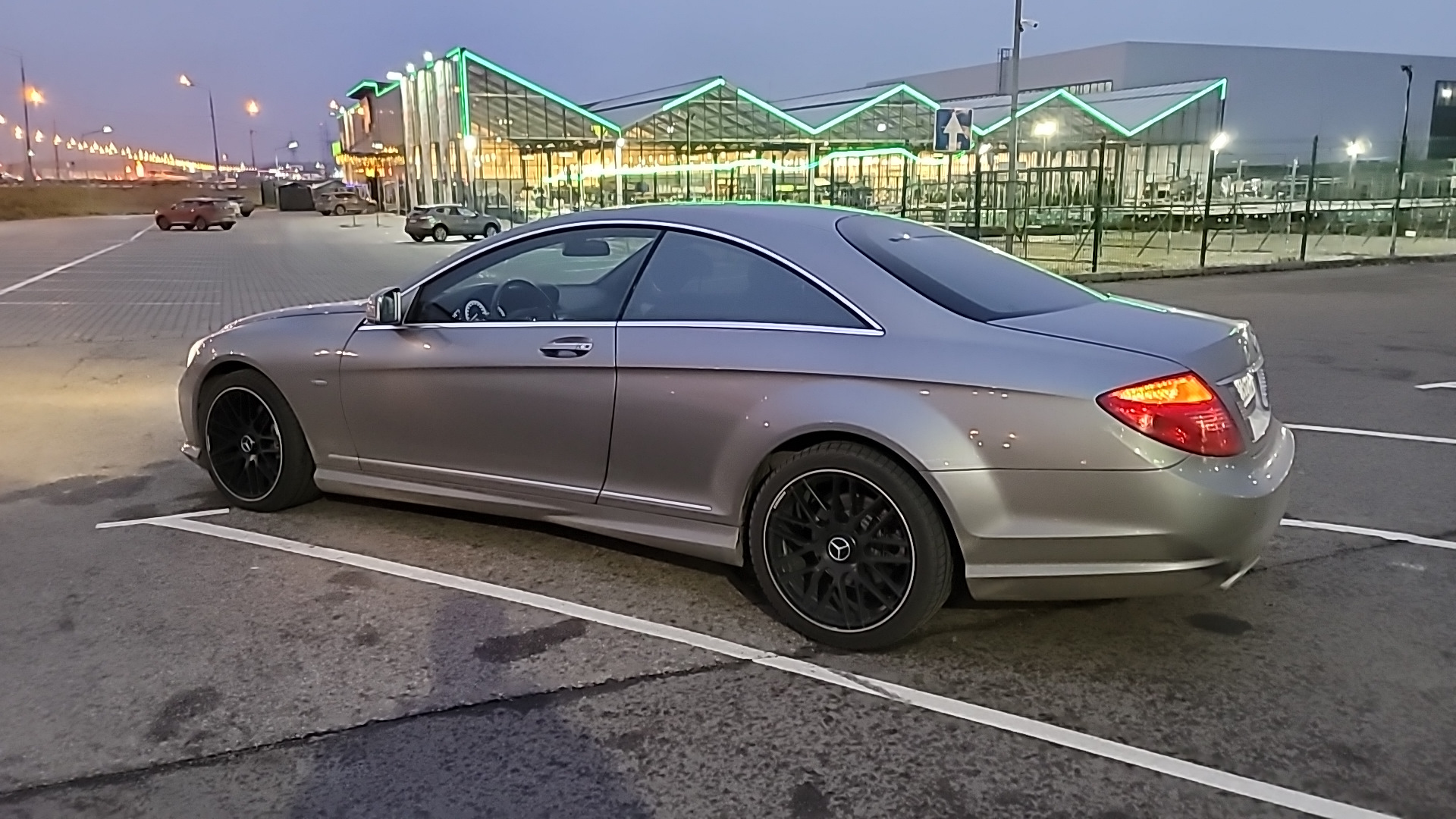 Mercedes-Benz CL (C216) 4.7 бензиновый 2010 | Космическая Яхта на DRIVE2