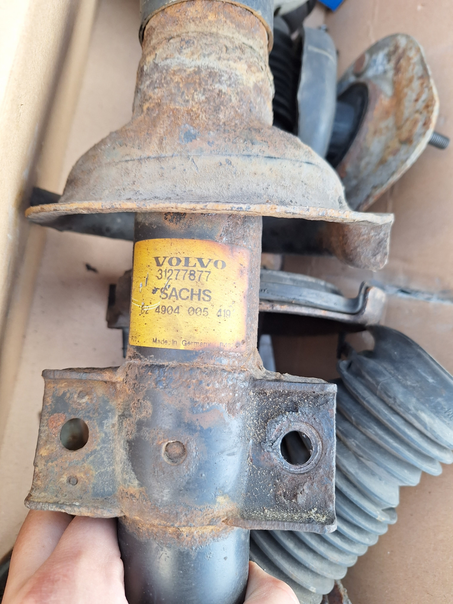 Амортизаторы — Volvo XC90 (1G), 2,4 л, 2004 года | стайлинг | DRIVE2